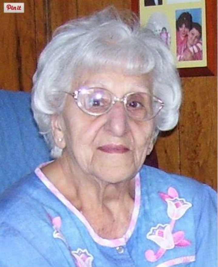 Julia Covelli (1920-2015) – Casey Family Options Funerals & Cremations, LLC